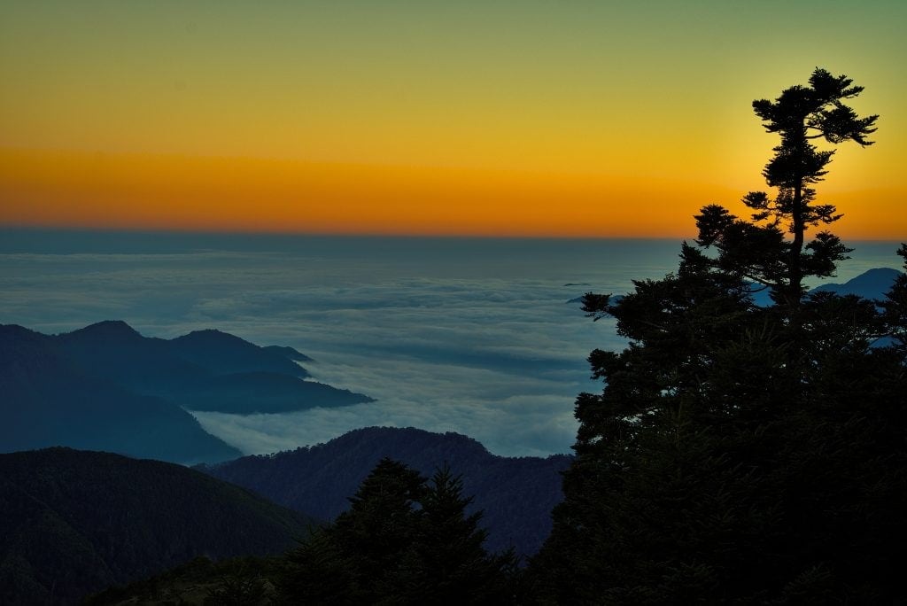 Jiaming Lake – AwOiSoAk